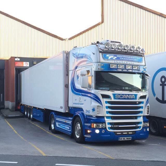 Scania streamline grill bar with visor lights – Maccessories Truck Styling